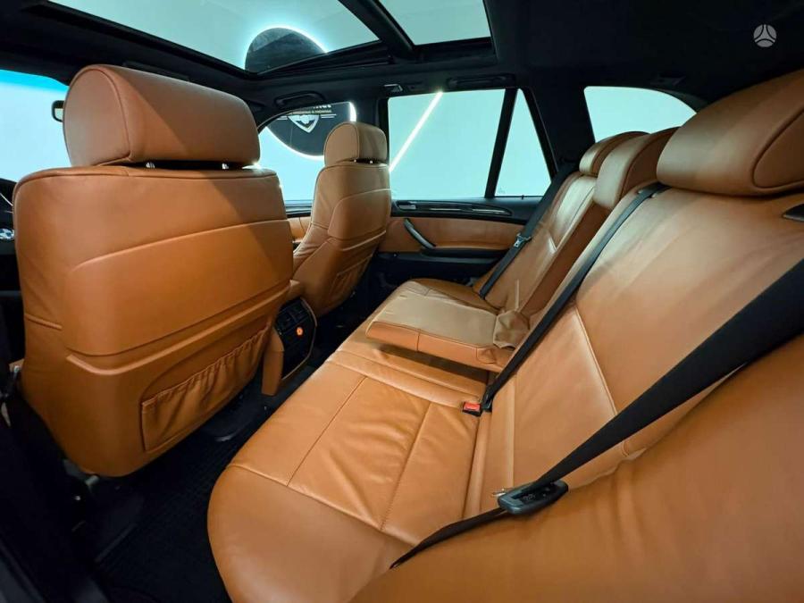 BMW X5 2005 Marijampole, ar dzinēja tilpumu 2.99 L un nobraukumu 339 tūkst. km par 7650 €, foto 22 vietnē AUTOMOTO.COM.LV
