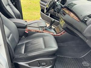 BMW X5 2005 in Kaunas, with an engine capacity of 3.00 L and mileage of 0 thousand km for 3900 €, photo 15 on AUTOMOTO.COM.LV