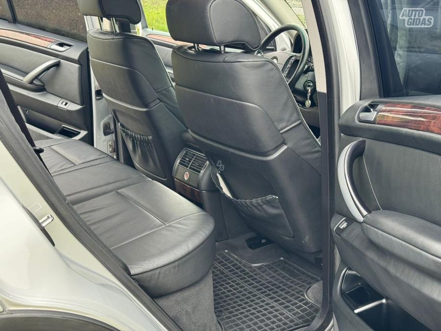 BMW X5 2005 in Kaunas, with an engine capacity of 3.00 L and mileage of 0 thousand km for 3900 €, photo 19 on AUTOMOTO.COM.LV