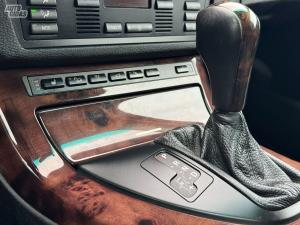 BMW X5 2005 in Kaunas, with an engine capacity of 3.00 L and mileage of 0 thousand km for 3500 €, photo 19 on AUTOMOTO.COM.LV