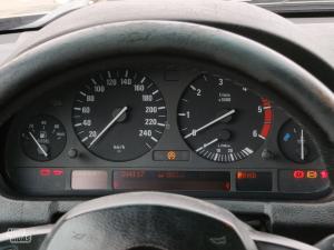 BMW X5 2005 in Vilnius, with an engine capacity of 3.00 L and mileage of 344 thousand km for 3800 €, photo 11 on AUTOMOTO.COM.LV