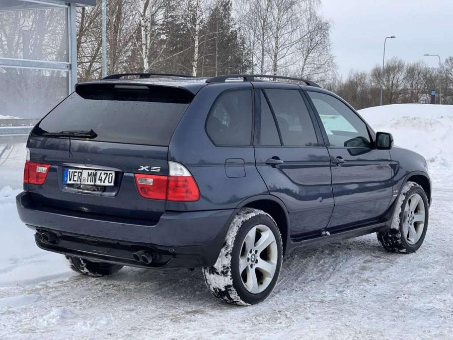BMW X5 2006 in Radviliskis, with an engine capacity of 4.40 L and mileage of 195 thousand km for 2900 €, photo 7 on AUTOMOTO.COM.LV