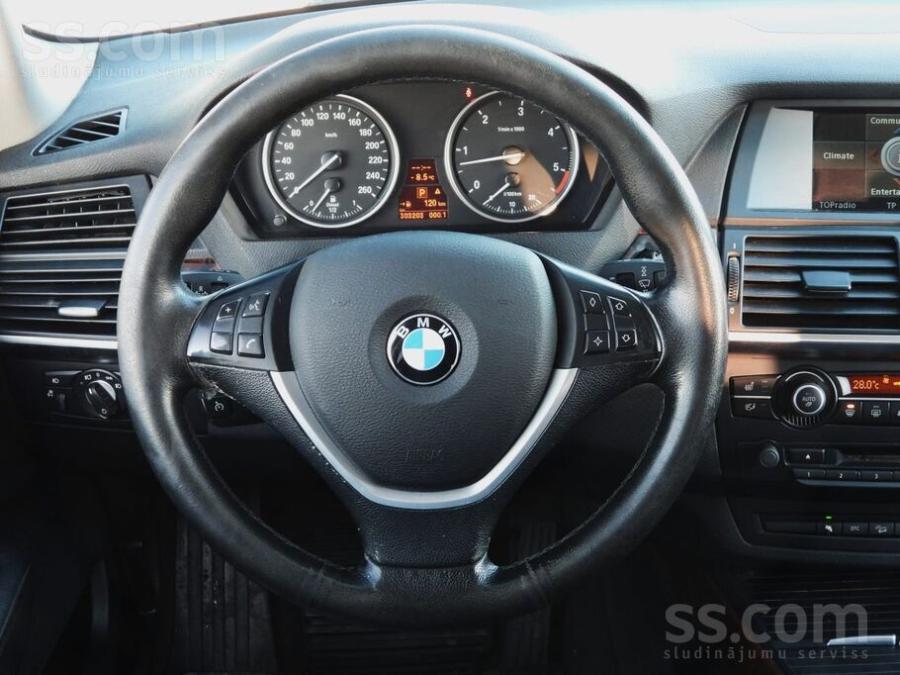 BMW X5 2007 Rīga, ar dzinēja tilpumu 3.00 L un nobraukumu 303 tūkst. km par 8990 €, foto 12 vietnē AUTOMOTO.COM.LV