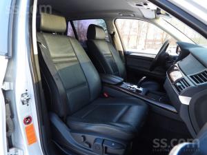 BMW X5 2007 Rīga, ar dzinēja tilpumu 3.00 L un nobraukumu 303 tūkst. km par 8990 €, foto 14 vietnē AUTOMOTO.COM.LV