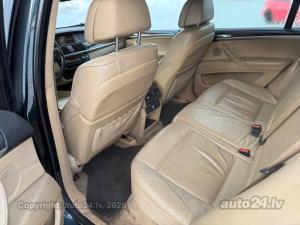 BMW X5 2007 in Tartu, with an engine capacity of 3.00 L and mileage of 400 thousand km for 5600 €, photo 9 on AUTOMOTO.COM.LV