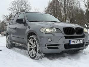 BMW X5 2007 in Kaunas, with an engine capacity of 3.00 L and mileage of 322 thousand km for 7500 €, photo 2 on AUTOMOTO.COM.LV