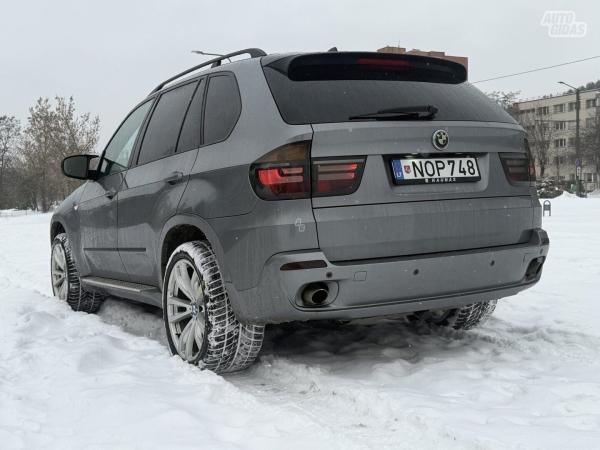 BMW X5 2007 in Kaunas, with an engine capacity of 3.00 L and mileage of 322 thousand km for 7500 €, photo 6 on AUTOMOTO.COM.LV