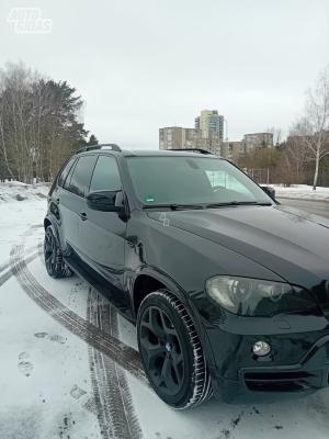 BMW X5 2007 in Vilnius, with an engine capacity of 3.00 L and mileage of 330 thousand km for 9250 €, photo 6 on AUTOMOTO.COM.LV