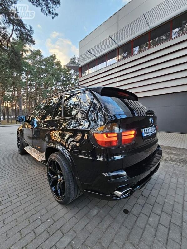 BMW X5 2007 in Alytus, with an engine capacity of 3.00 L and mileage of 368 thousand km for 9000 €, photo 1 on AUTOMOTO.COM.LV