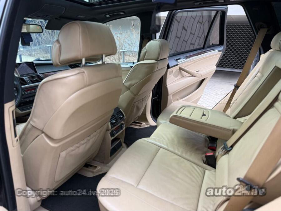 BMW X5 2007 Tartu, ar dzinēja tilpumu 4.80 L un nobraukumu 264 tūkst. km par 6999 €, foto 10 vietnē AUTOMOTO.COM.LV