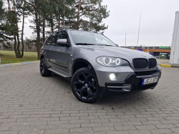 BMW X5 2007 in Vilnius, with an engine capacity of 3.00 L and mileage of 473 thousand km for 7900 €, photo 6 on AUTOMOTO.COM.LV