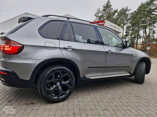 BMW X5 2007 in Vilnius, with an engine capacity of 3.00 L and mileage of 473 thousand km for 7900 €, photo 9 on AUTOMOTO.COM.LV