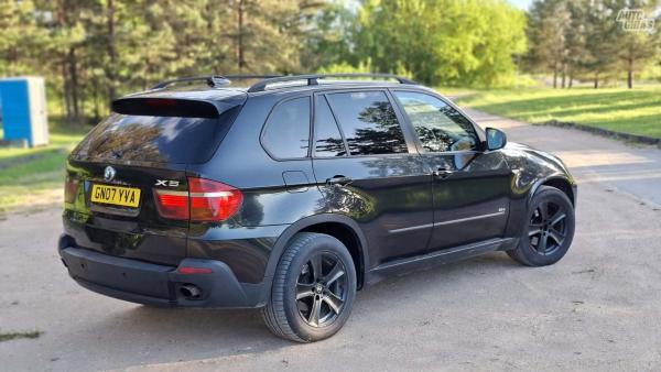 BMW X5 2007 in Radviliskis, with an engine capacity of 3.00 L and mileage of 335 thousand km for 3200 €, photo 3 on AUTOMOTO.COM.LV