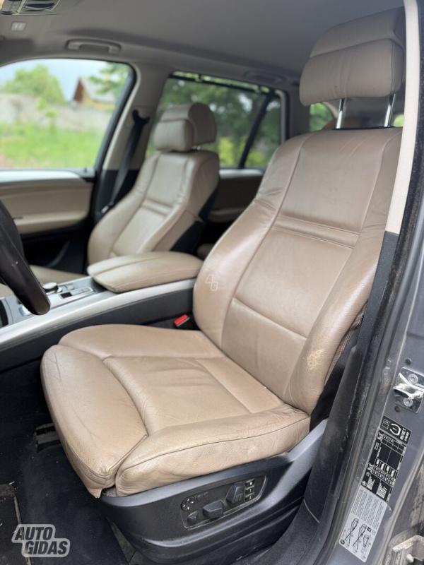 BMW X5 2007 Panevēža, ar dzinēja tilpumu 3.00 L un nobraukumu 351 tūkst. km par 3850 €, foto 10 vietnē AUTOMOTO.COM.LV