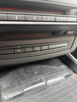 BMW X5 2007 in Panevezys, with an engine capacity of 3.00 L and mileage of 351 thousand km for 3850 €, photo 14 on AUTOMOTO.COM.LV