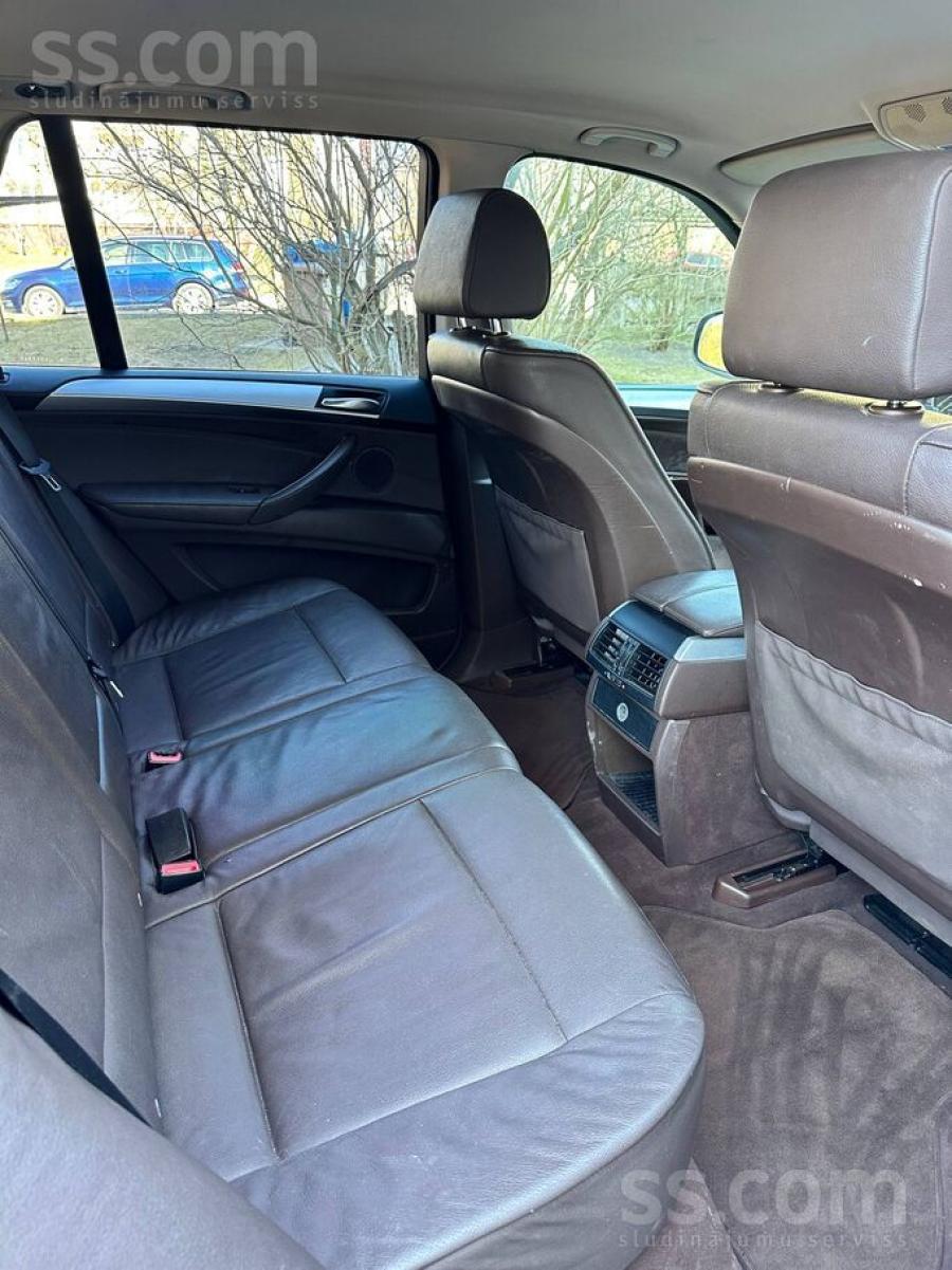 BMW X5 2007 Rīga, ar dzinēja tilpumu 3.00 L un nobraukumu 357 tūkst. km par 7000 €, foto 7 vietnē AUTOMOTO.COM.LV
