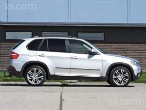 BMW X5 2007 Rīga, ar dzinēja tilpumu 3.00 L un nobraukumu 303 tūkst. km par 8990 €, foto 9 vietnē AUTOMOTO.COM.LV