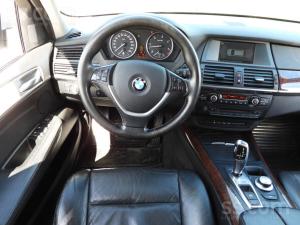 BMW X5 2007 Rīga, ar dzinēja tilpumu 3.00 L un nobraukumu 303 tūkst. km par 8990 €, foto 12 vietnē AUTOMOTO.COM.LV