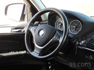 BMW X5 2007 Rīga, ar dzinēja tilpumu 3.00 L un nobraukumu 303 tūkst. km par 8990 €, foto 13 vietnē AUTOMOTO.COM.LV