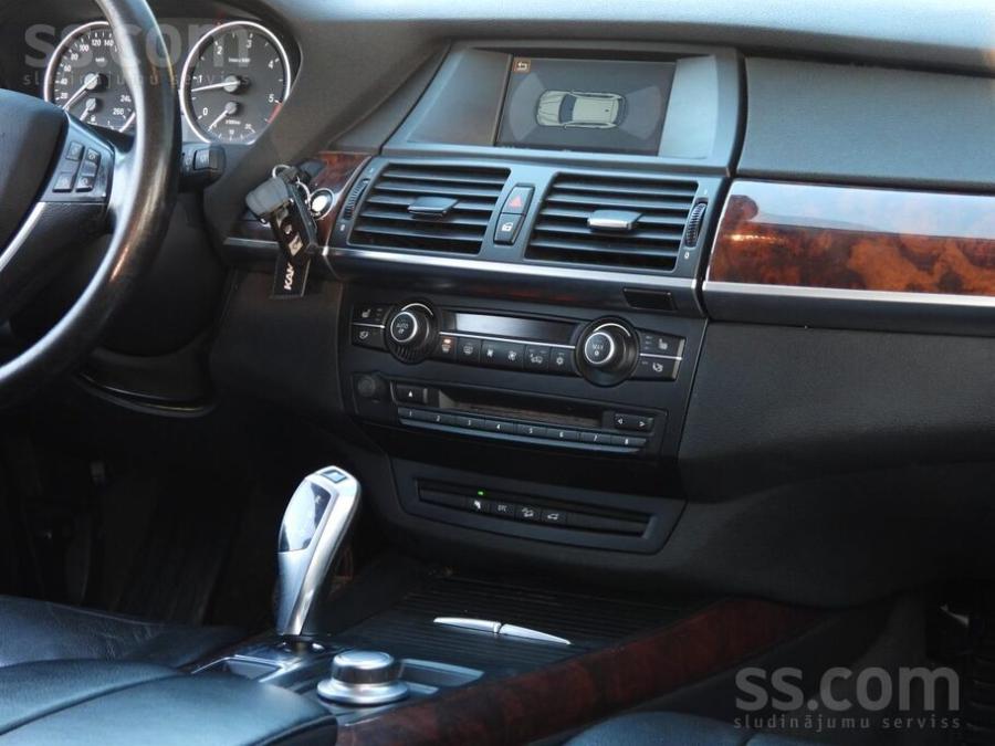 BMW X5 2007 Rīga, ar dzinēja tilpumu 3.00 L un nobraukumu 303 tūkst. km par 8990 €, foto 18 vietnē AUTOMOTO.COM.LV