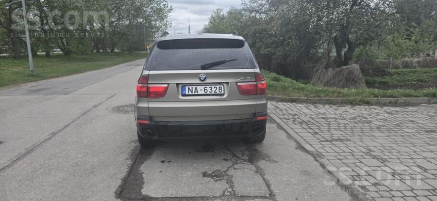 BMW X5 2007 in Riga, with an engine capacity of 3.00 L and mileage of 247 thousand km for 6750 €, photo 4 on AUTOMOTO.COM.LV