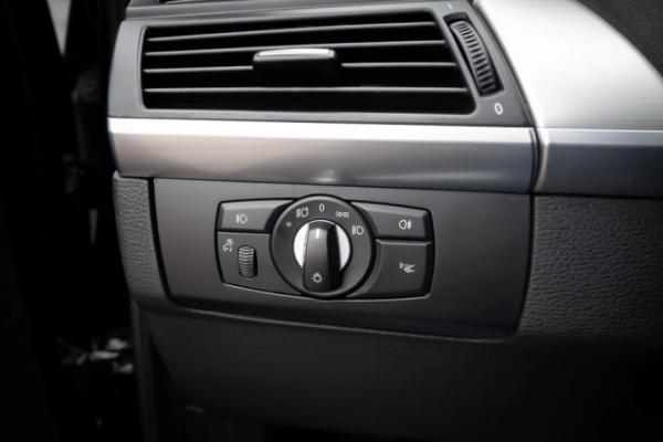 BMW X5 2007 in Riga, with an engine capacity of 3.00 L and mileage of 285 thousand km for 10490 €, photo 3 on AUTOMOTO.COM.LV