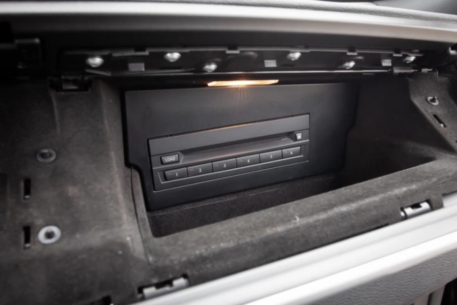 BMW X5 2007 in Riga, with an engine capacity of 3.00 L and mileage of 285 thousand km for 10490 €, photo 9 on AUTOMOTO.COM.LV