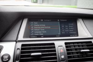 BMW X5 2007 in Riga, with an engine capacity of 3.00 L and mileage of 285 thousand km for 10490 €, photo 12 on AUTOMOTO.COM.LV