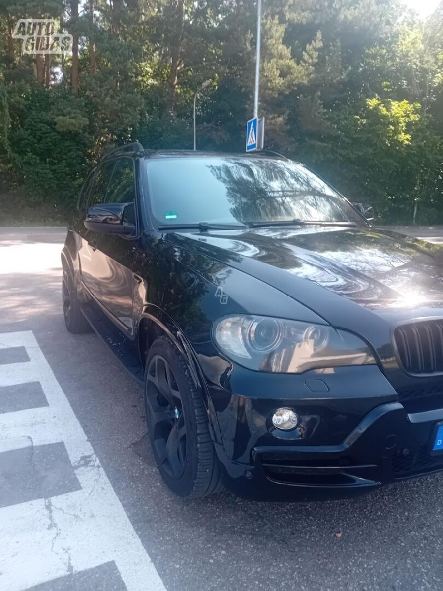 BMW X5 2007 in Vilnius, with an engine capacity of 3.00 L and mileage of 323 thousand km for 9200 €, photo 7 on AUTOMOTO.COM.LV