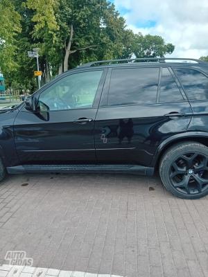 BMW X5 2007 in Vilnius, with an engine capacity of 3.00 L and mileage of 300 thousand km for 9200 €, photo 4 on AUTOMOTO.COM.LV