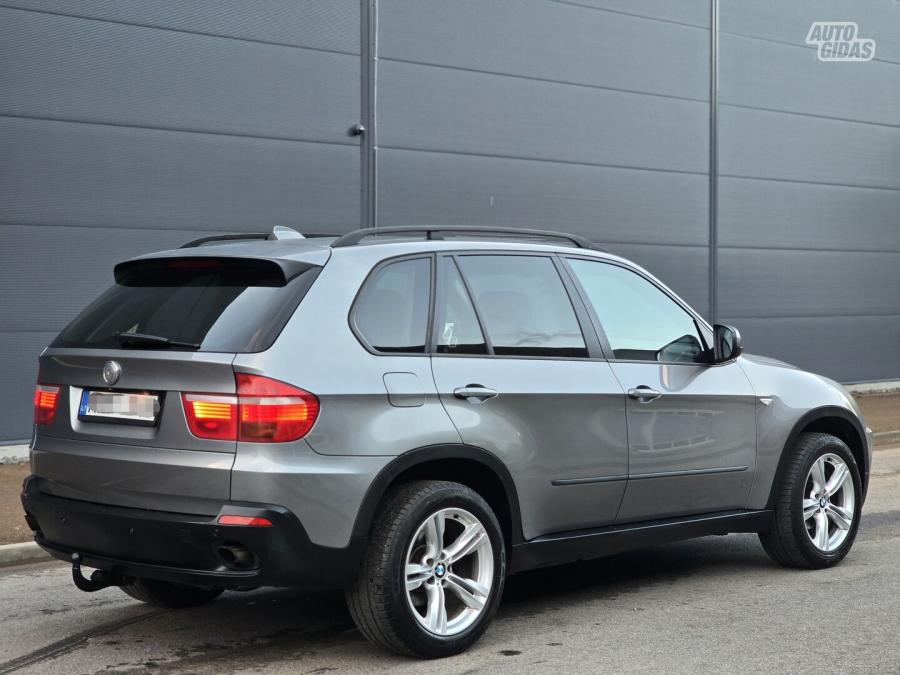 BMW X5 2007 in Vilnius, with an engine capacity of 3.00 L and mileage of 349 thousand km for 5500 €, photo 6 on AUTOMOTO.COM.LV