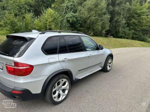 BMW X5 2007 Viļņa, ar dzinēja tilpumu 3.00 L un nobraukumu 324 tūkst. km par 7600 €, foto 4 vietnē AUTOMOTO.COM.LV