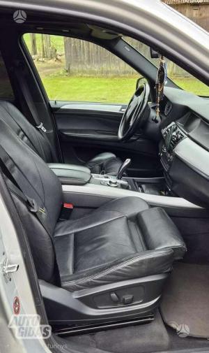 BMW X5 2007 Viļņa, ar dzinēja tilpumu 3.00 L un nobraukumu 324 tūkst. km par 7600 €, foto 10 vietnē AUTOMOTO.COM.LV