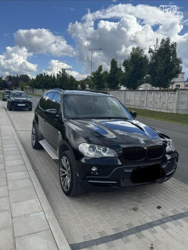 BMW X5 2007 in Trakai on AUTOMOTO.COM.LV BMW X5 2007 in Trakai, with an engine capacity of 3.00 L and mileage of 425 thousand km for 8500 €, photo 1 on AUTOMOTO.COM.LV