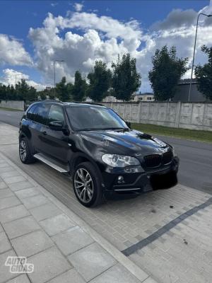 BMW X5 2007 in Trakai, with an engine capacity of 3.00 L and mileage of 425 thousand km for 8500 €, photo 9 on AUTOMOTO.COM.LV