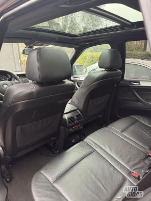 BMW X5 2007 in Trakai, with an engine capacity of 3.00 L and mileage of 425 thousand km for 8500 €, photo 14 on AUTOMOTO.COM.LV