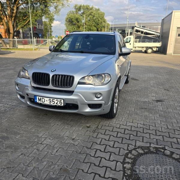 BMW X5 2008 in Riga, with an engine capacity of 3.00 L and mileage of 424 thousand km for 6950 €, photo 1 on AUTOMOTO.COM.LV