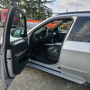 BMW X5 2008 in Riga, with an engine capacity of 3.00 L and mileage of 424 thousand km for 6950 €, photo 11 on AUTOMOTO.COM.LV