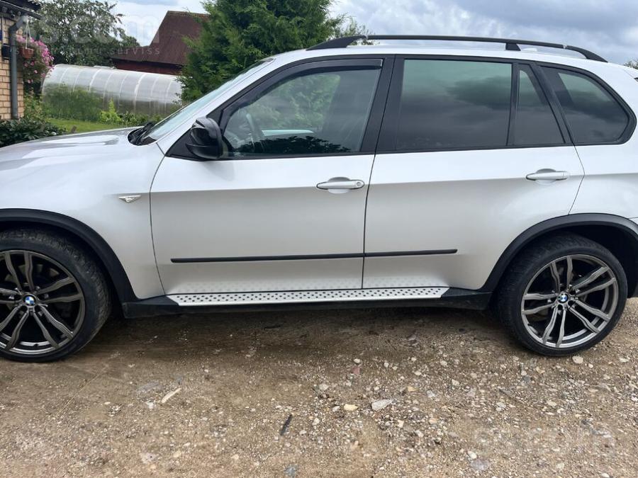 BMW X5 2008 Rēzekne, ar dzinēja tilpumu 3.00 L un nobraukumu 460 tūkst. km par 6700 €, foto 4 vietnē AUTOMOTO.COM.LV
