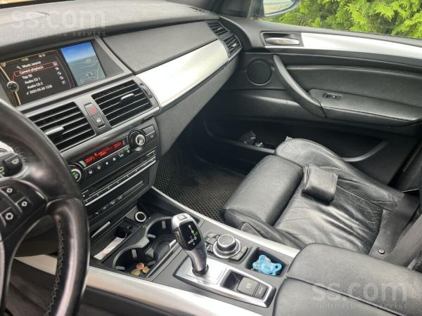 BMW X5 2008 Rēzekne, ar dzinēja tilpumu 3.00 L un nobraukumu 460 tūkst. km par 6700 €, foto 6 vietnē AUTOMOTO.COM.LV