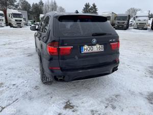 BMW X5 2008 in Vilnius, with an engine capacity of 3.00 L and mileage of 259 thousand km for 7150 €, photo 7 on AUTOMOTO.COM.LV