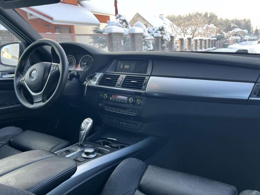 BMW X5 2008 Viļņa, ar dzinēja tilpumu 3.00 L un nobraukumu 257 tūkst. km par 8650 €, foto 10 vietnē AUTOMOTO.COM.LV