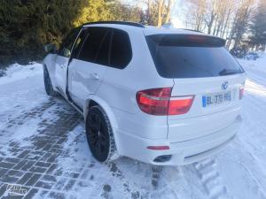 BMW X5 2008 in Taurage, with an engine capacity of 3.50 L and mileage of 320 thousand km for 8999 €, photo 4 on AUTOMOTO.COM.LV