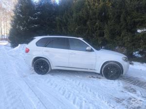 BMW X5 2008 in Taurage, with an engine capacity of 3.50 L and mileage of 320 thousand km for 8999 €, photo 7 on AUTOMOTO.COM.LV