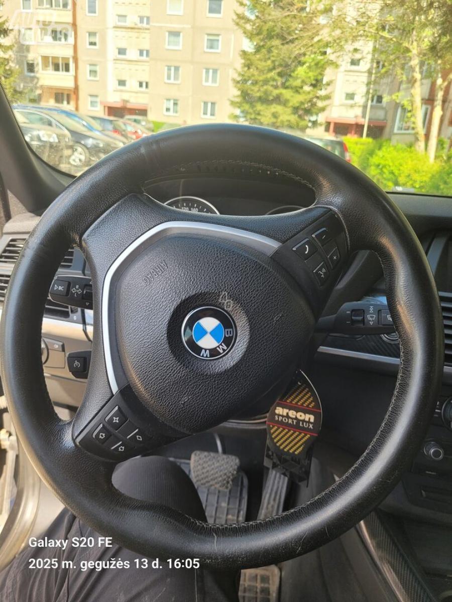 BMW X5 2008 in Kaunas, with an engine capacity of 3.00 L and mileage of 390 thousand km for 8200 €, photo 12 on AUTOMOTO.COM.LV