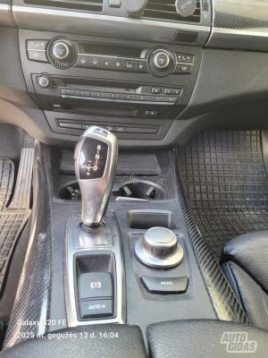 BMW X5 2008 in Kaunas, with an engine capacity of 3.00 L and mileage of 390 thousand km for 8200 €, photo 13 on AUTOMOTO.COM.LV