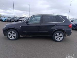 BMW X5 2008 in Vilnius, with an engine capacity of 2.99 L and mileage of 287 thousand km for 8900 €, photo 3 on AUTOMOTO.COM.LV