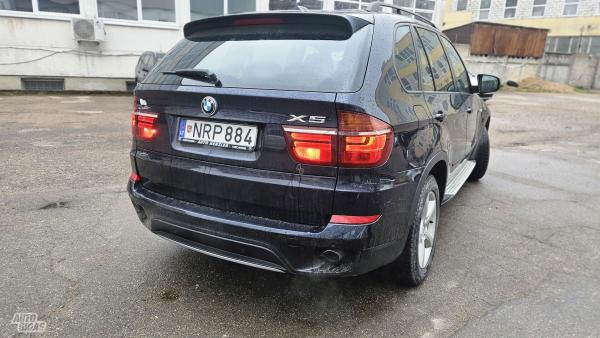 BMW X5 2008 Viļņa, ar dzinēja tilpumu 3.00 L un nobraukumu 290 tūkst. km par 4200 €, foto 8 vietnē AUTOMOTO.COM.LV