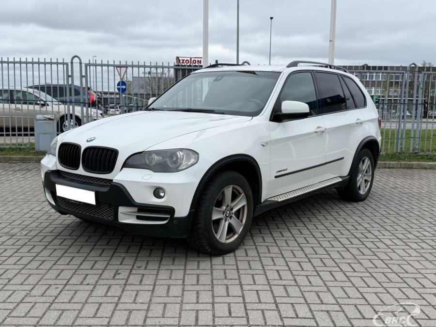 BMW X5 2008 in Klaipeda, with an engine capacity of 2.99 L and mileage of 371 thousand km for 7500 €, photo 1 on AUTOMOTO.COM.LV