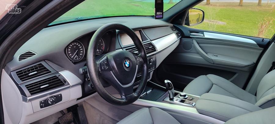 BMW X5 2008 in Marijampole, with an engine capacity of 4.80 L and mileage of 230 thousand km for 7777 €, photo 10 on AUTOMOTO.COM.LV